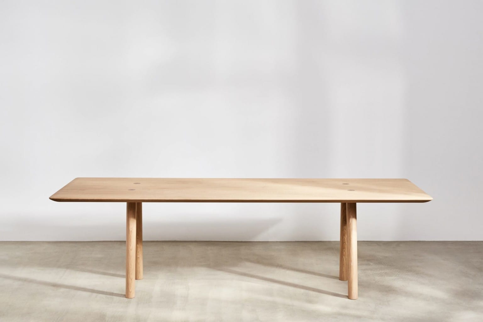 Benchmark - Handmade English Furniture - OVO Dining Table