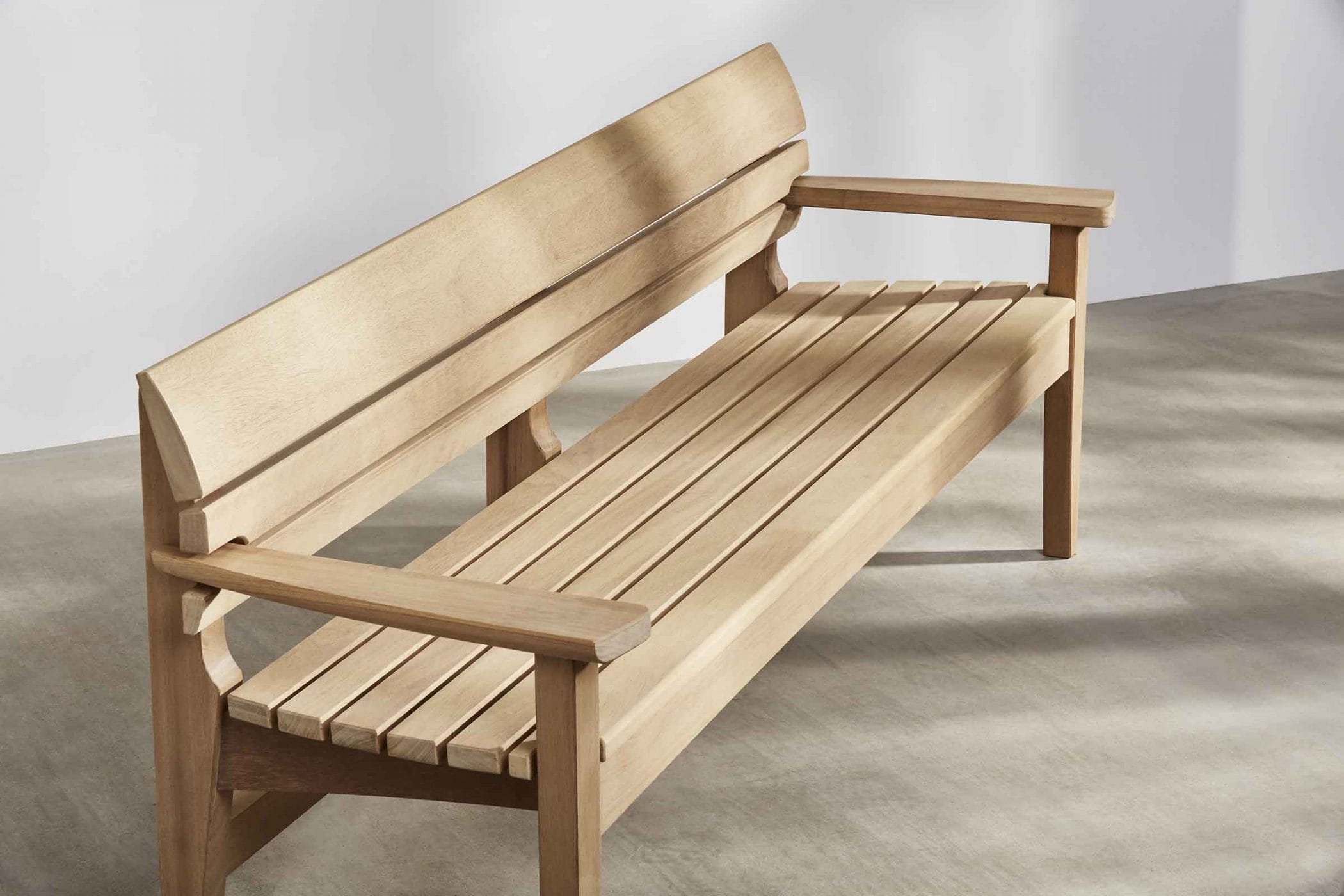 Benchmark | Handmade English Furniture | Chico Outdoor Bench