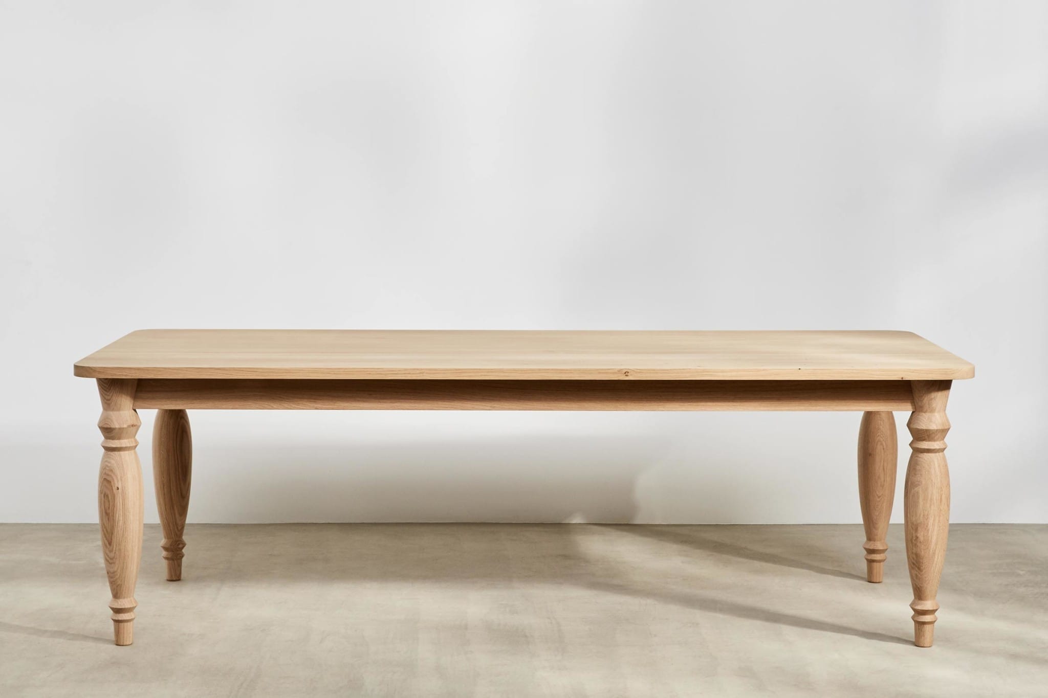 Tables | Handmade English Furniture | Benchmark