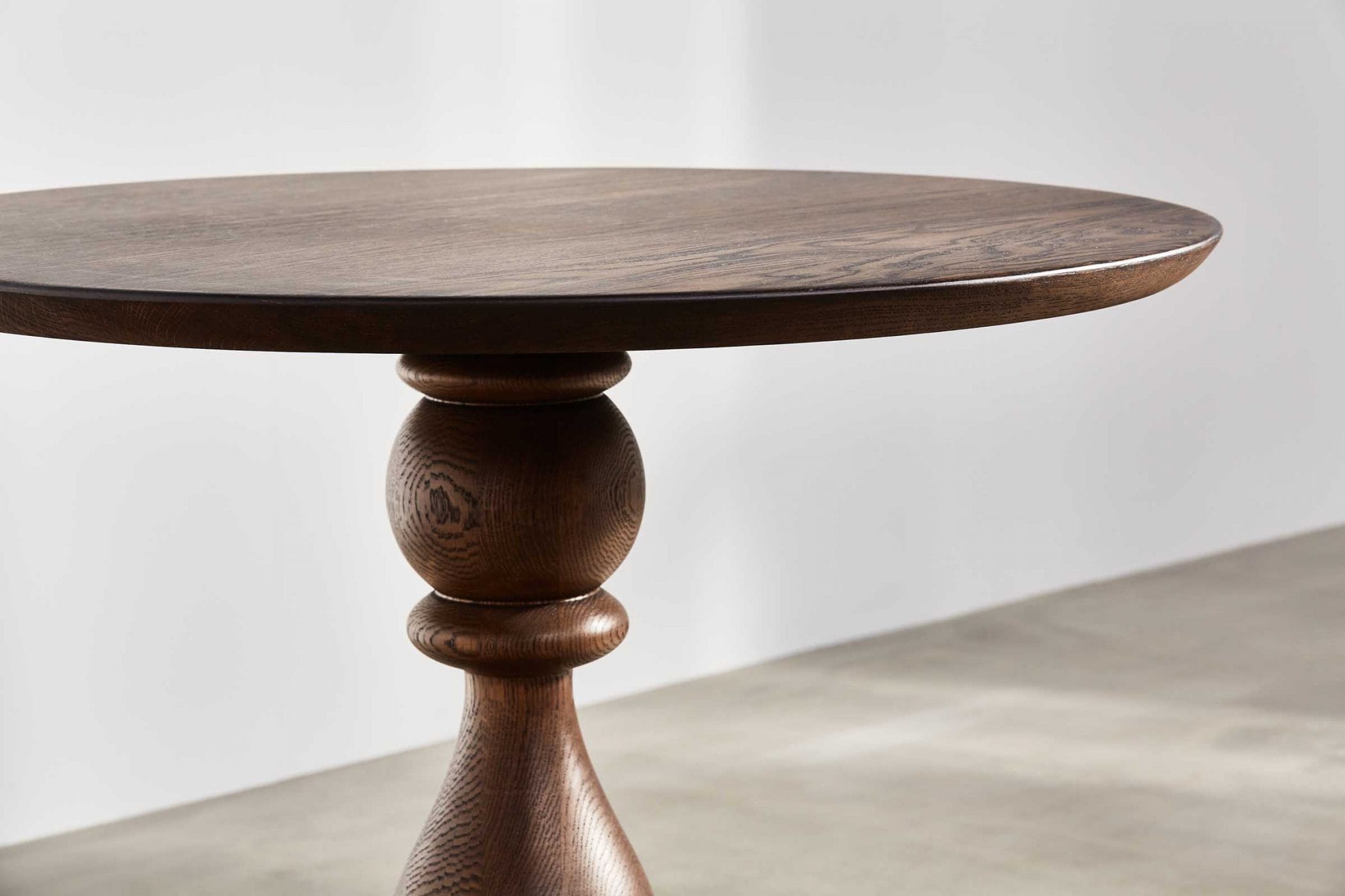 Barnabas Dining Table